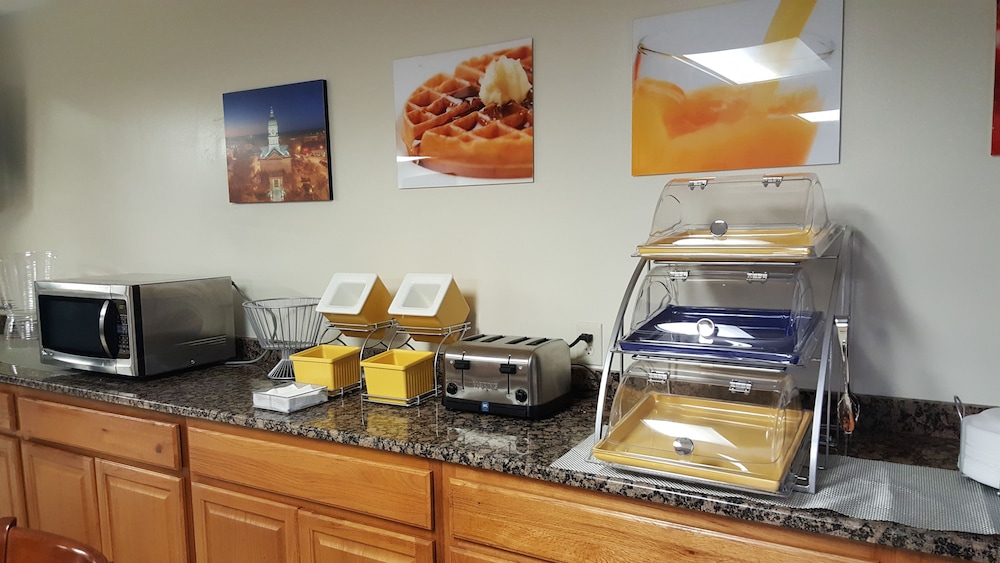 Days Inn by Wyndham Hartsfield Jackson Atlanta Airport West in Atlanta ...