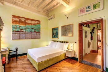 Your Suite Rome, Rome: $243 Room Prices & Reviews | Travelocity