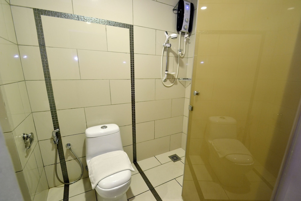 First Residence Hotel in Chukai | Best Rates & Deals on Orbitz