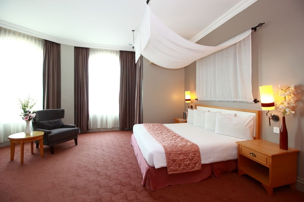 Grand Kampar Hotel in Kampar | Best Rates & Deals on Orbitz