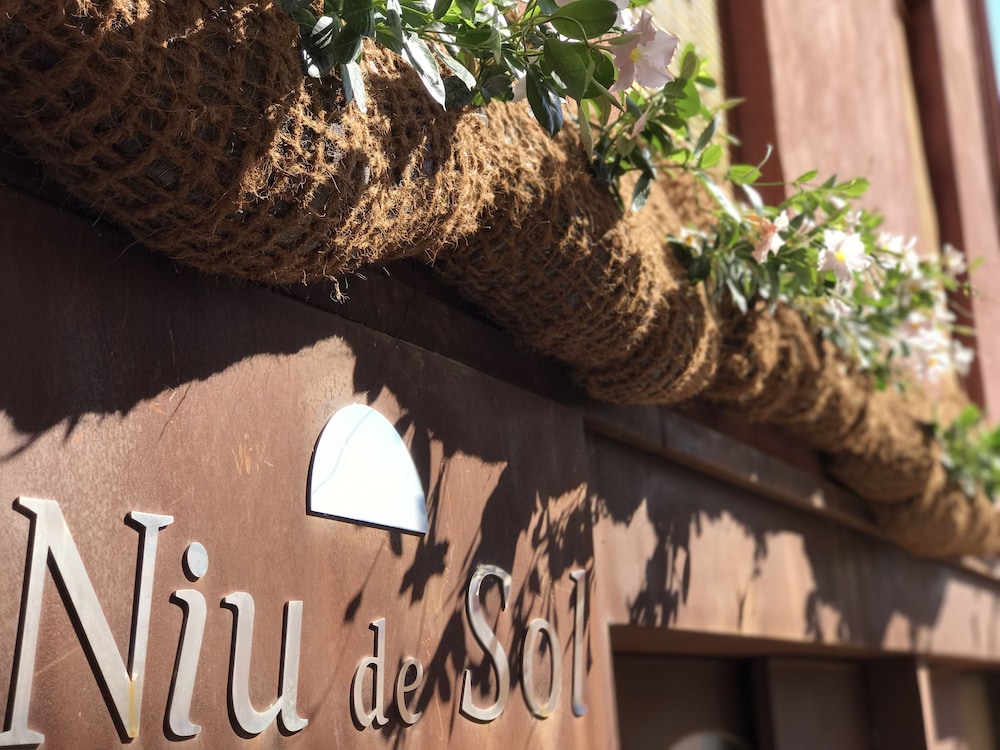 Hotel Boutique Niu Del Sol i Palau-saverdera : priser & recensioner hos ...