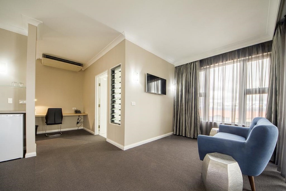 Cowra Services Club Motel: AU$147 Deals & Reviews (Cowra, AUS) | Wotif