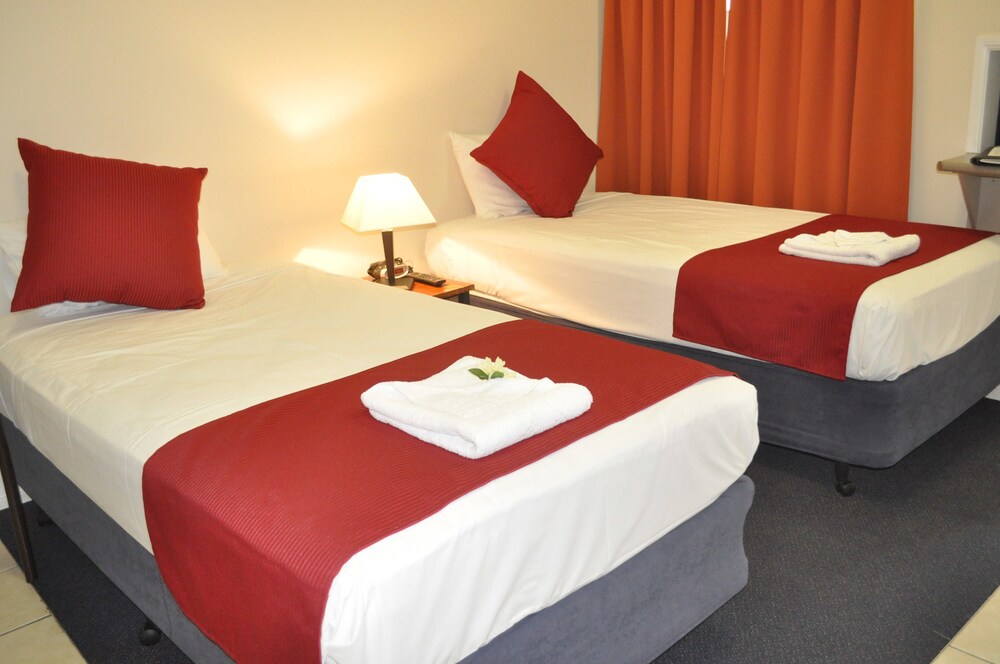 Charters Towers Motel: Deals & Reviews (Richmond Hill, AUS) | Wotif