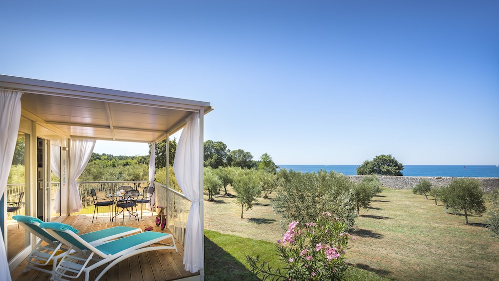 Aminess Maravea Camping Resort Mobile Homes in Novigrad | Best Rates ...