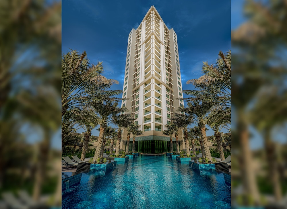 Lagoona Beach Luxury Resort and Spa in Budaiya | Best Rates & Deals on ...