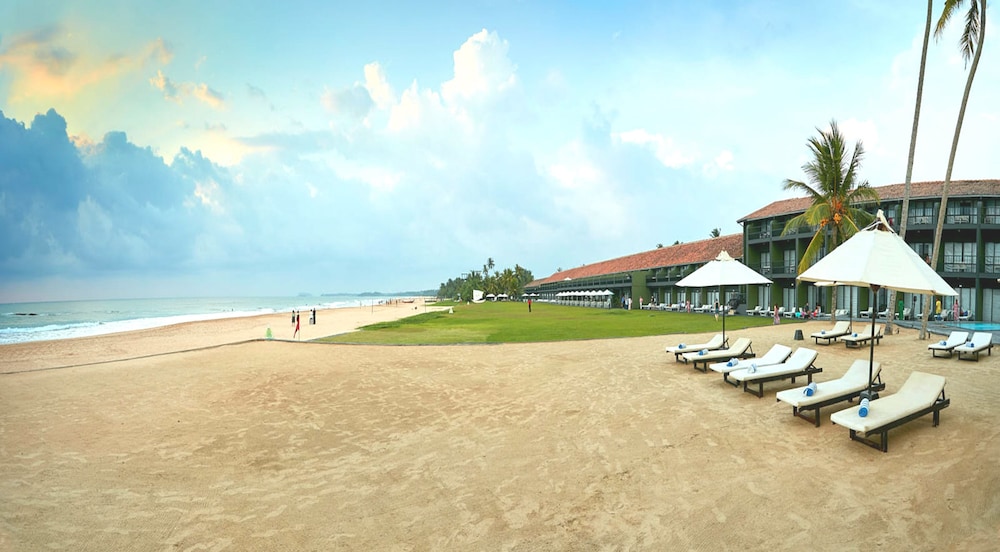 Ekho Surf in Bentota | Best Rates & Deals on Orbitz