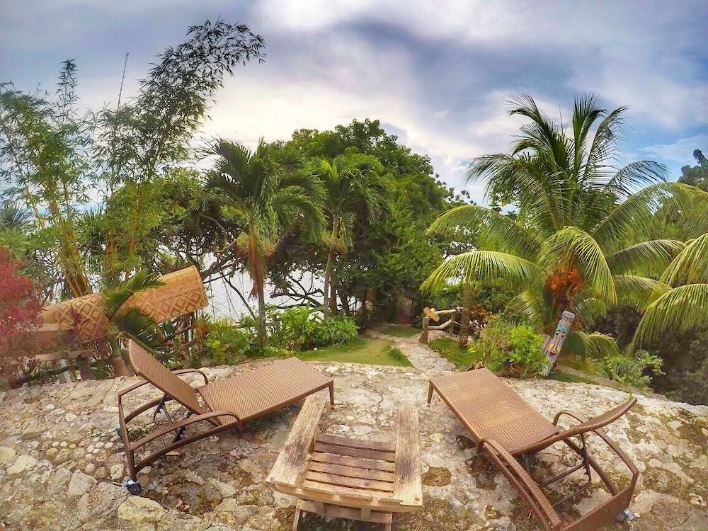 Fantasy Lodge Samboan Cebu in Samboan | Best Rates & Deals on Orbitz