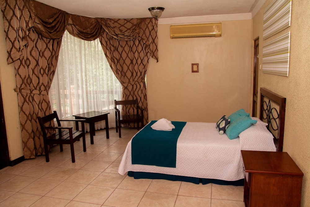 Valle Dorado Resort & Parque Acuático in Rio Hondo | Best Rates & Deals ...