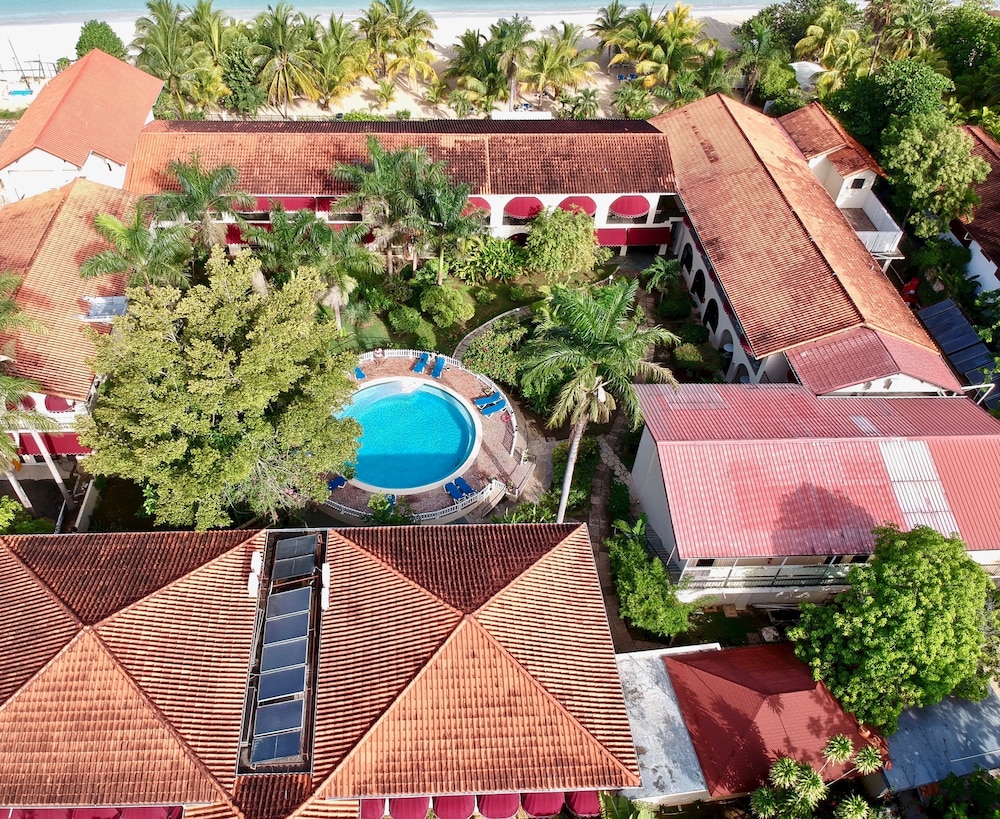 Charela Inn Hotel in Negril | Best Rates & Deals on Orbitz