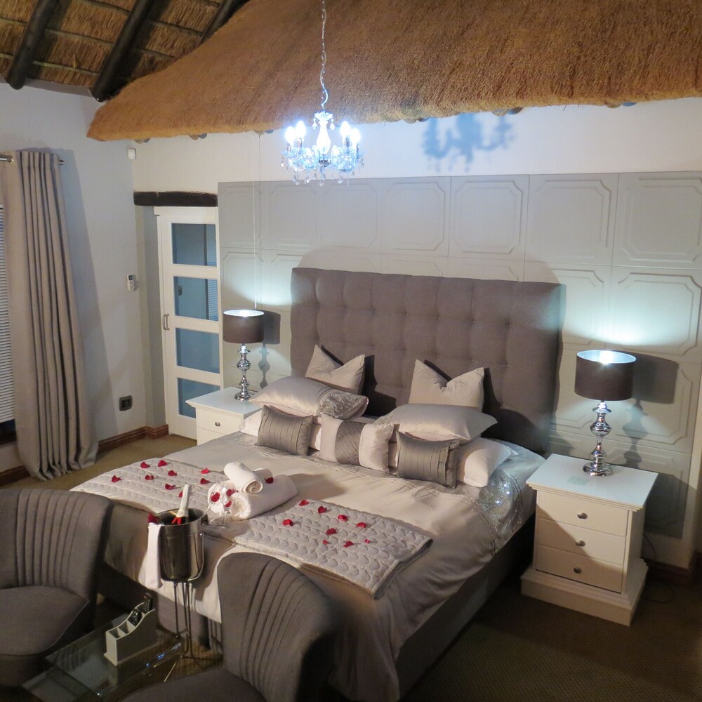 Galagos Lodge: AU$135 Deals & Reviews (Hartbeespoort, ZAF) | Wotif