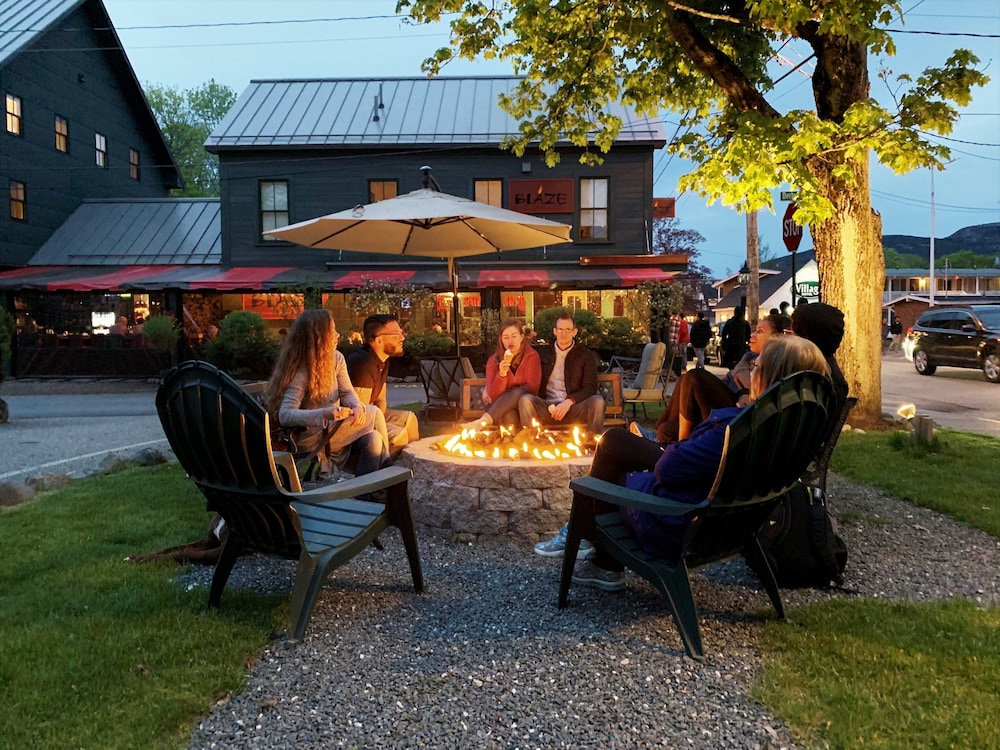 Ivy Manor Inn Village Center, Bar Harbor: $149 Room Prices & Reviews ...