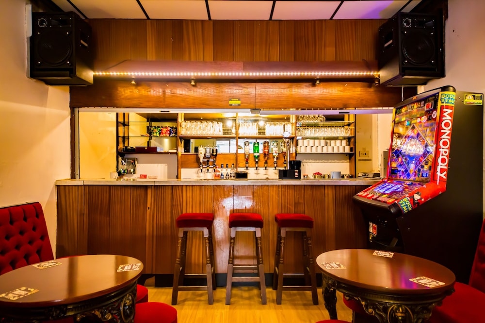 Silver Strand Hotel, Blackpool: Room Prices & Reviews | Travelocity