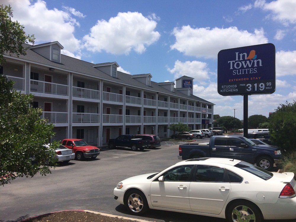 InTown Suites Extended Stay Austin TX - North Lamar Blvd in Austin ...