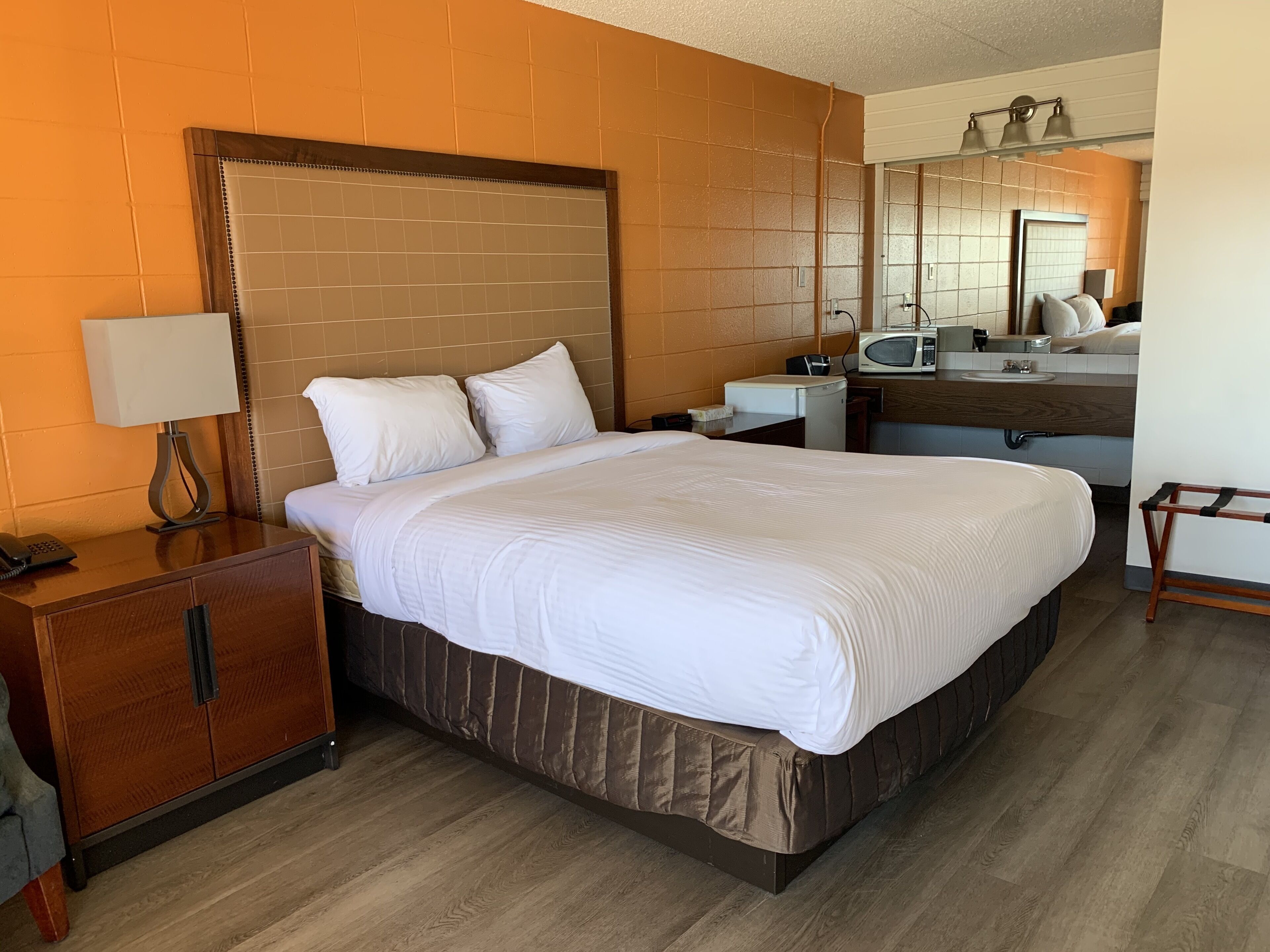 Holiday Inn Express & Suites Grande Prairie, an IHG Hotel: 2022 ...