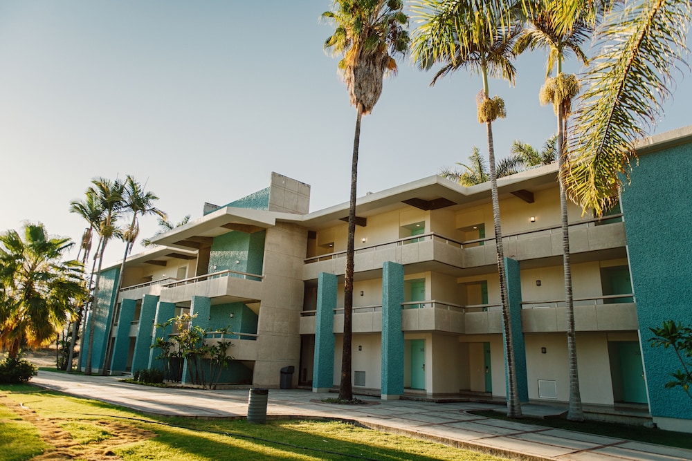Hotel Balneario Parque Acuático La Caldera Deals & Reviews (Abasolo ...