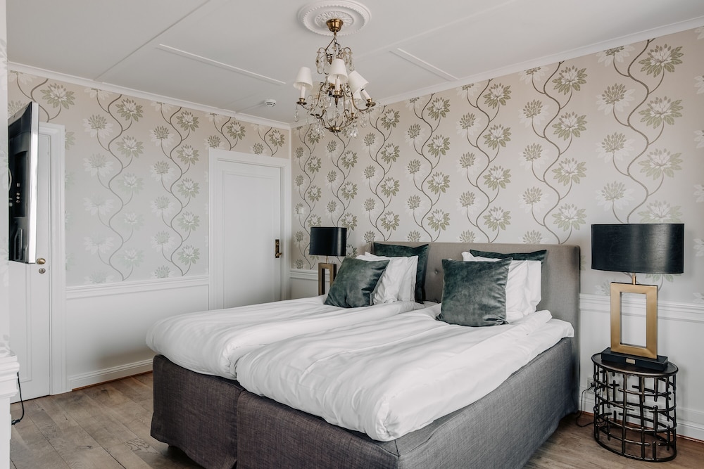 Hotel Gyllene Uttern i Gränna : priser & recensioner hos mrjet.se