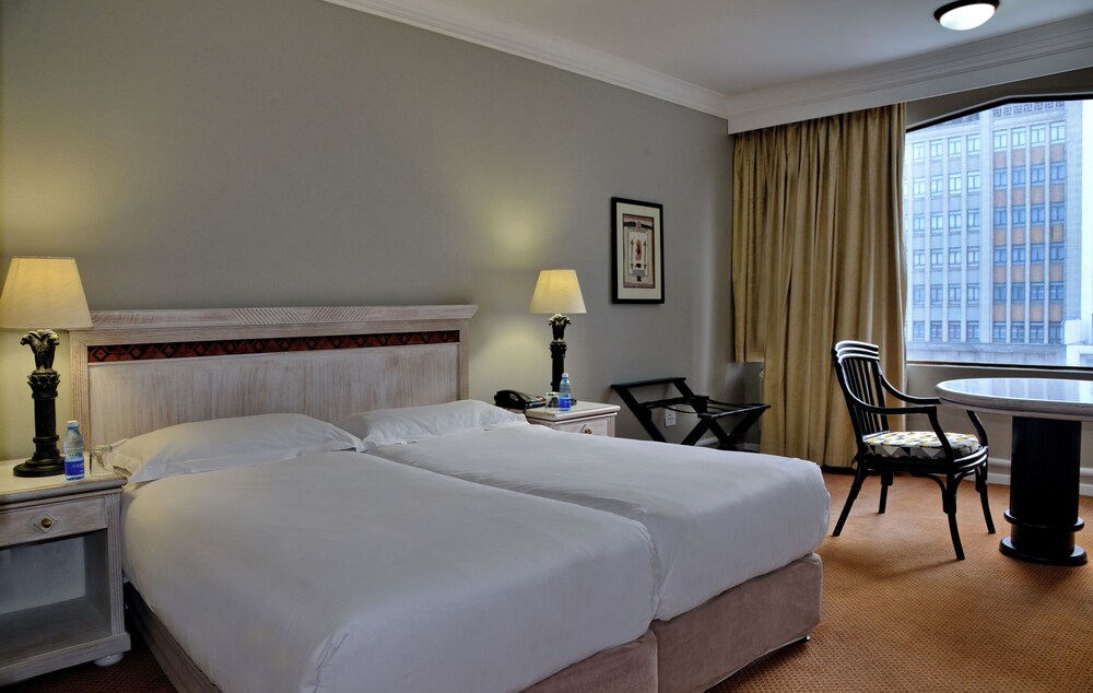 Capetonian Hotel in Cape Town | Best Rates & Deals on Orbitz