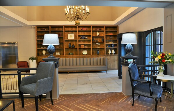 Capetonian Hotel in Cape Town, South Africa | Expedia