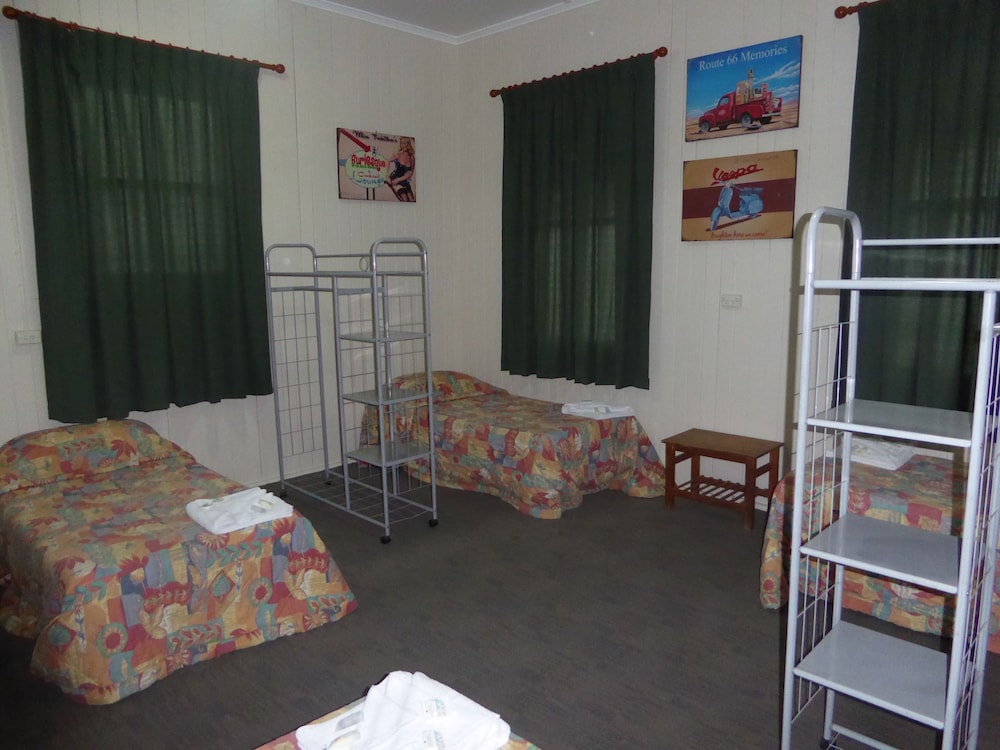 Exchange Hotel Toogoolawah: AU$39 Deals & Reviews (Toogoolawah, AUS ...