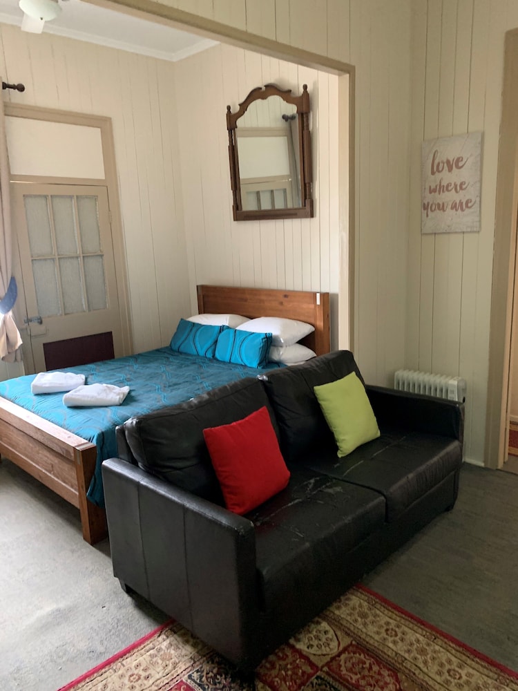 Exchange Hotel Toogoolawah: AU$38 Deals & Reviews (Toogoolawah, AUS ...