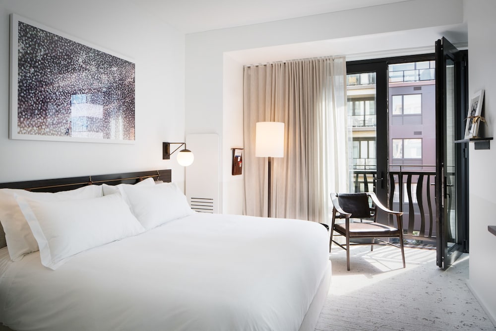 Halcyon - a hotel in Cherry Creek in Denver | Best Rates & Deals on Orbitz