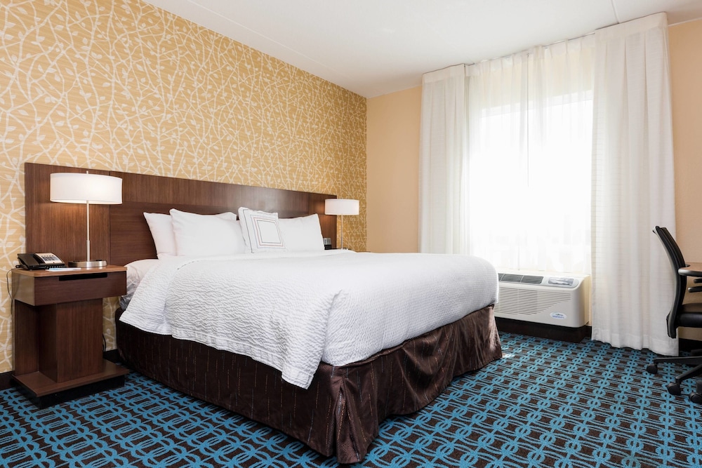 Fairfield Inn & Suites by Marriott Edmonton North in Edmonton | Best ...