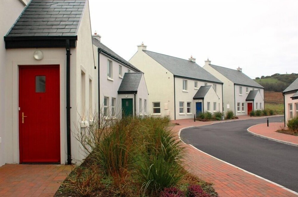 Doolin Village Lodges, Doolin: Room Prices & Reviews | Travelocity