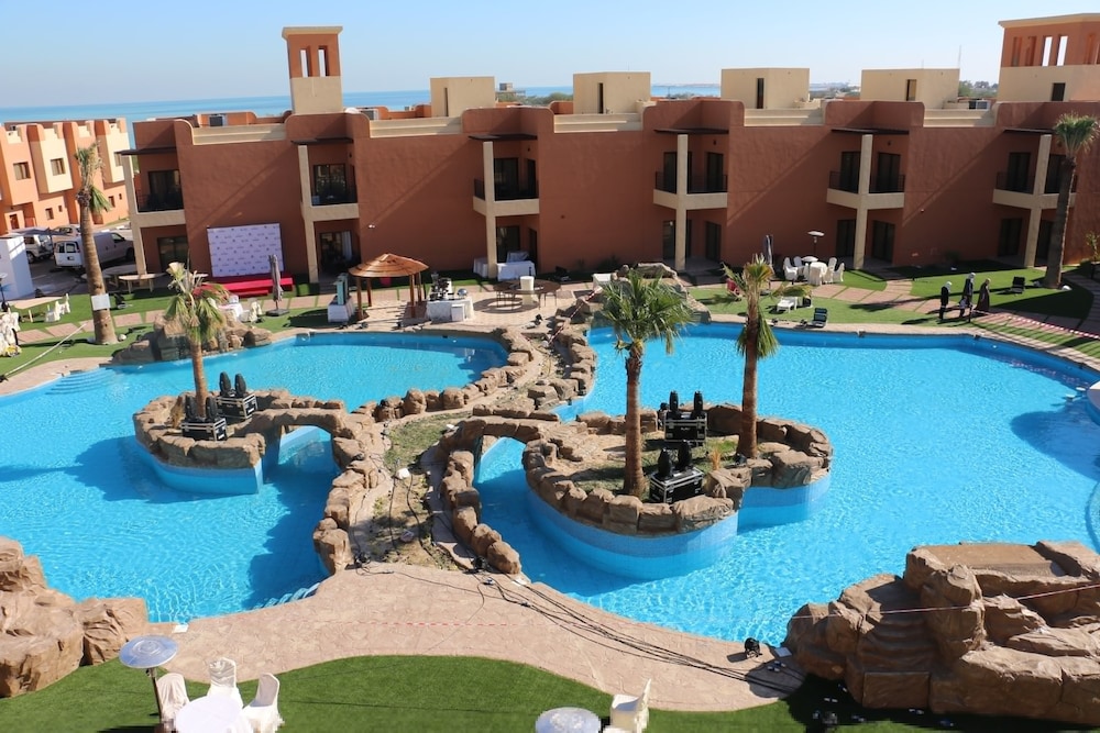 Aquamarine Kuwait Resort in Al Nuwaiseeb | Best Rates & Deals on Orbitz