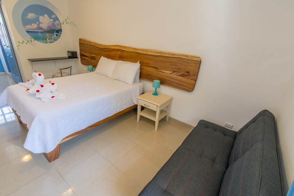 Hotel Ibiza in Jaco | Best Rates & Deals on Orbitz