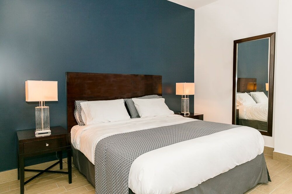 Commodore Suites in Simpson Bay | Best Rates & Deals on Orbitz