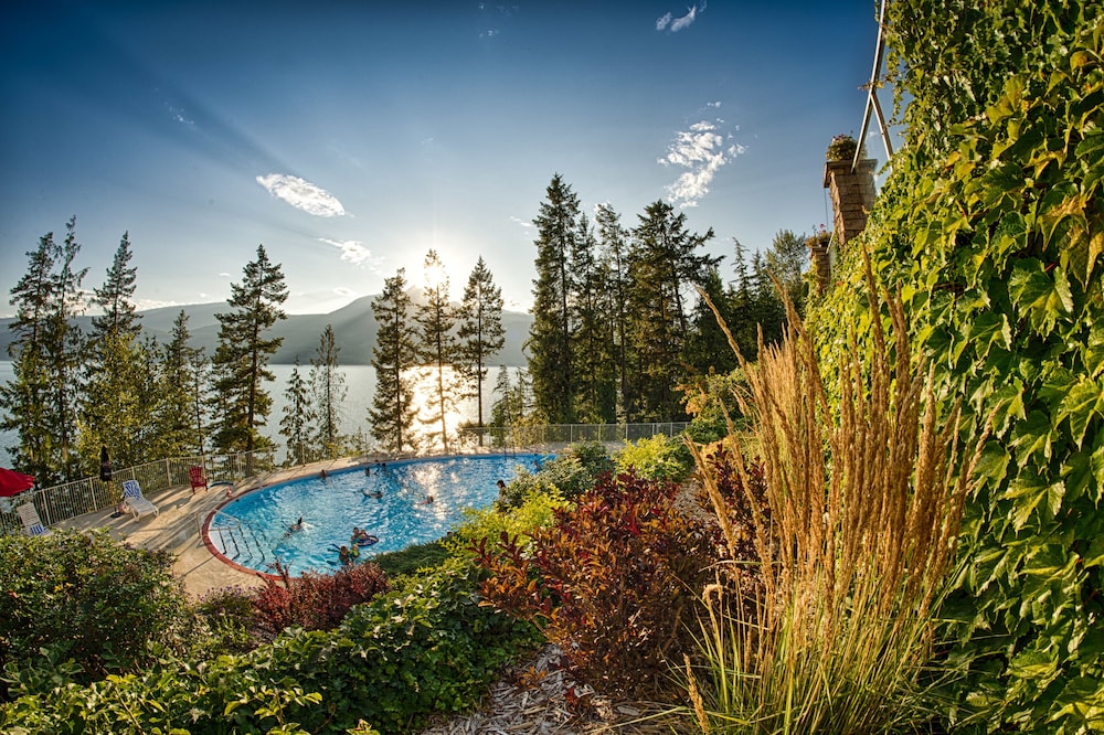 Halcyon Hot Springs Village & Spa: 2019 Pictures, Reviews, Prices ...