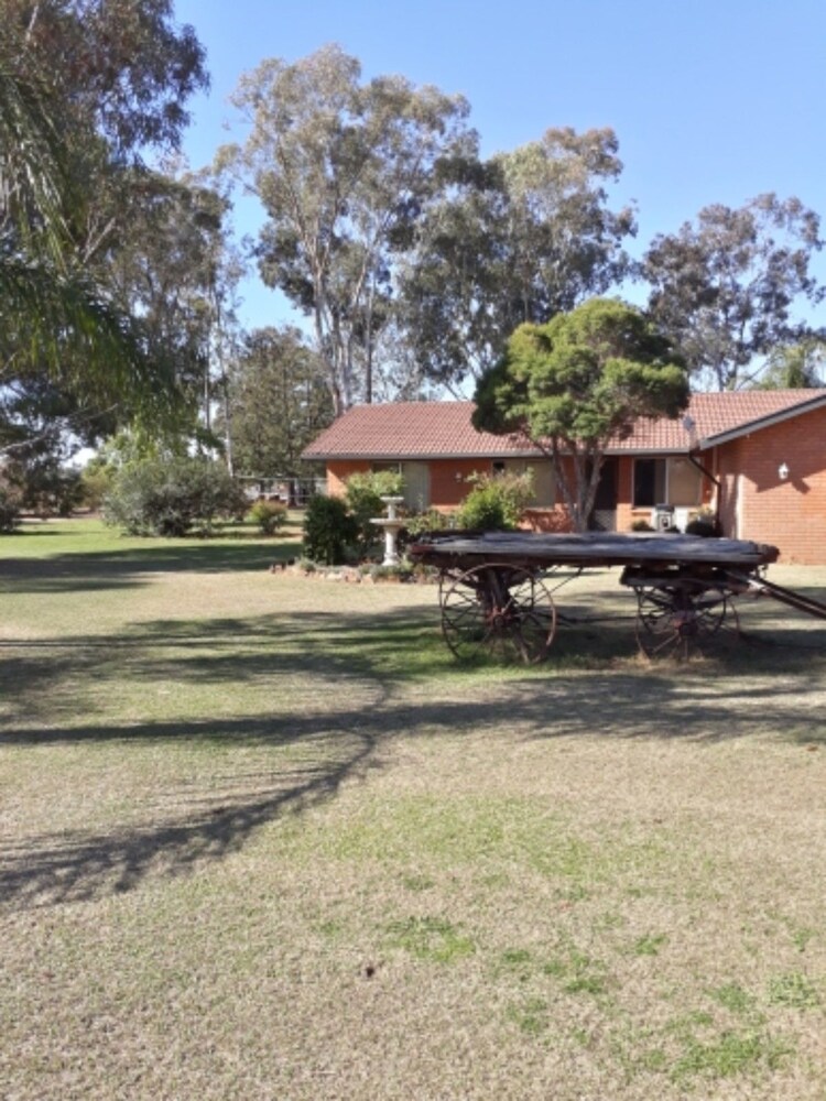 Castlereagh Motor Inn: AU$103 Deals & Reviews (Gilgandra, AUS) | Wotif