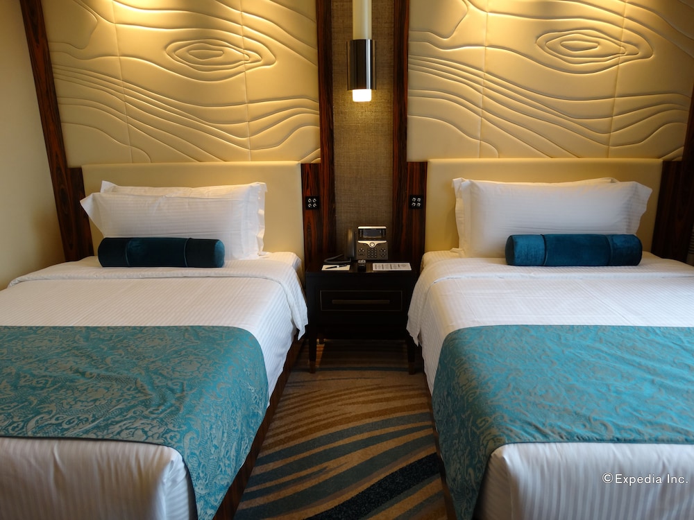 Winford Resort & Casino Manila, Manila: $179 Room Prices & Reviews ...