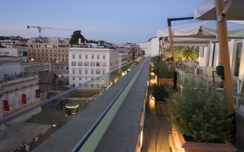 The Glam in Rome | Best Rates & Deals on Orbitz