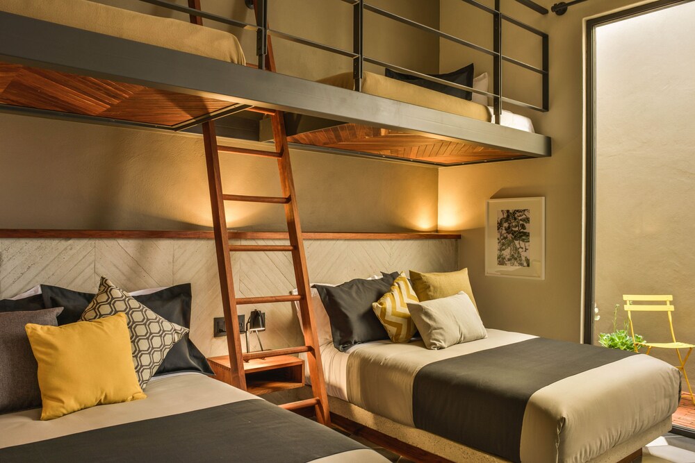 Hotel Criol, Querétaro: $67 Room Prices & Reviews | Travelocity