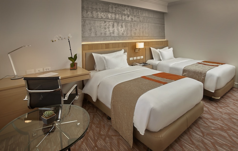 Quest Plus Conference Center, Clark in Mabalacat City | Best Rates ...