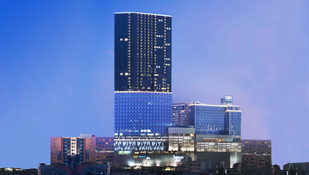 Four Points by Sheraton Surabaya in Surabaya | Expedia