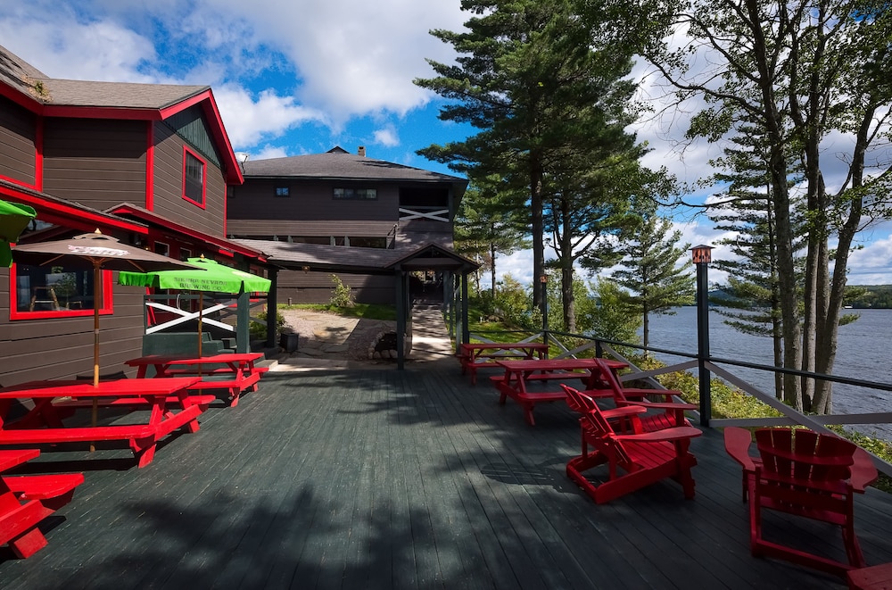 Great Pines in Old Forge | Best Rates & Deals on Orbitz