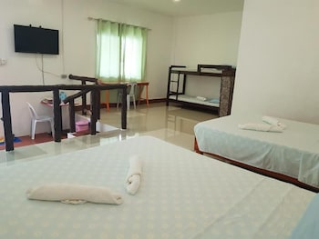 Santander Pebbles Beach Resort: AU$53 Deals & Reviews (Santander, PHL ...