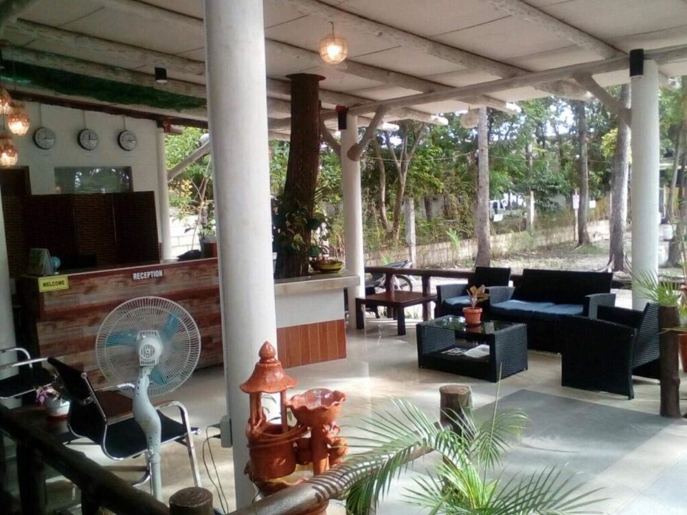 Santander Pebbles Beach Resort: AU$53 Deals & Reviews (Santander, PHL ...