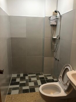 Santander Pebbles Beach Resort: AU$53 Deals & Reviews (Santander, PHL ...