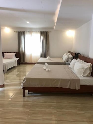 Santander Pebbles Beach Resort: AU$53 Deals & Reviews (Santander, PHL ...