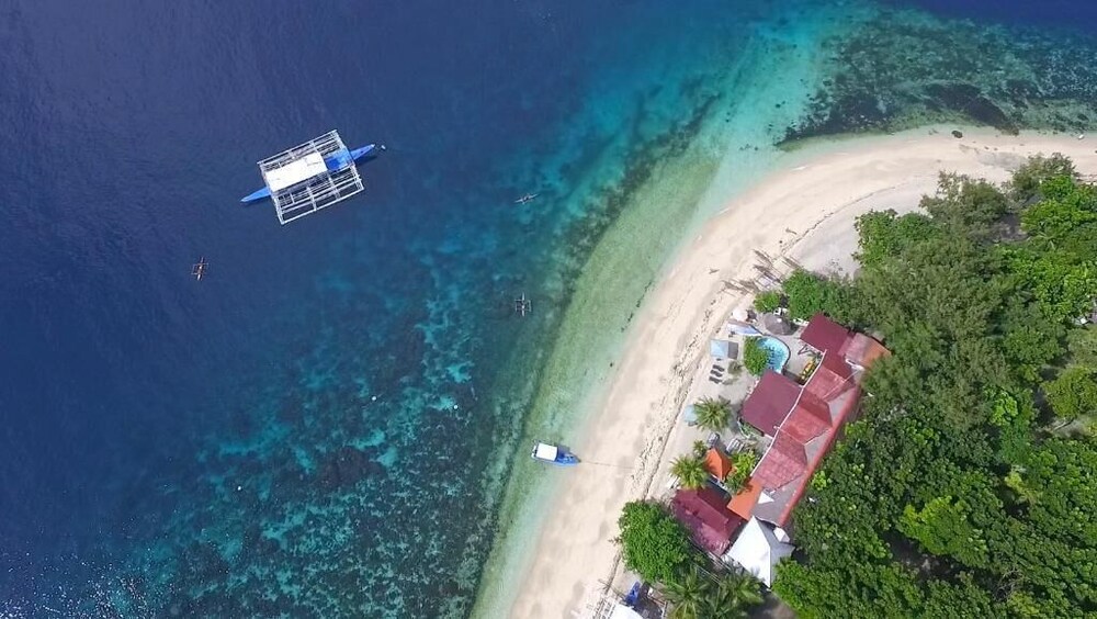 Santander Pebbles Beach Resort: AU$53 Deals & Reviews (Santander, PHL ...