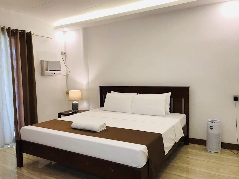 Santander Pebbles Beach Resort: AU$53 Deals & Reviews (Santander, PHL ...