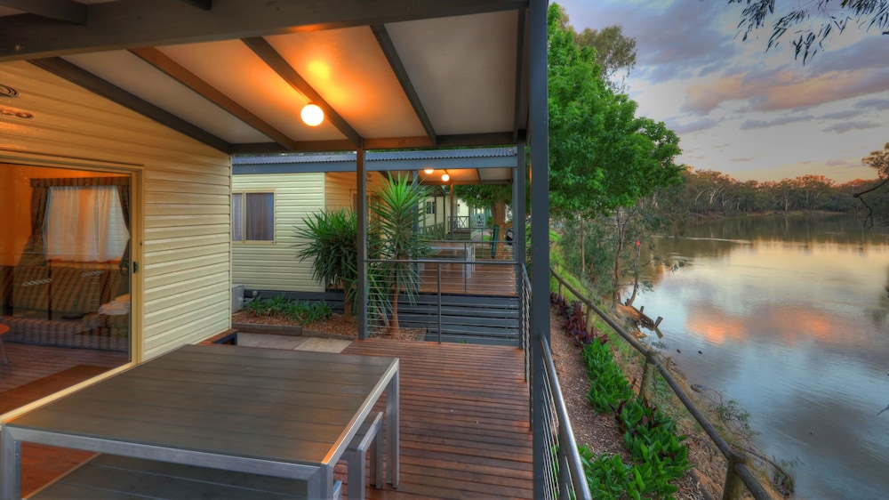Moama Riverside Holiday & Tourist Park Deals & Reviews (Moama, AUS) | Wotif