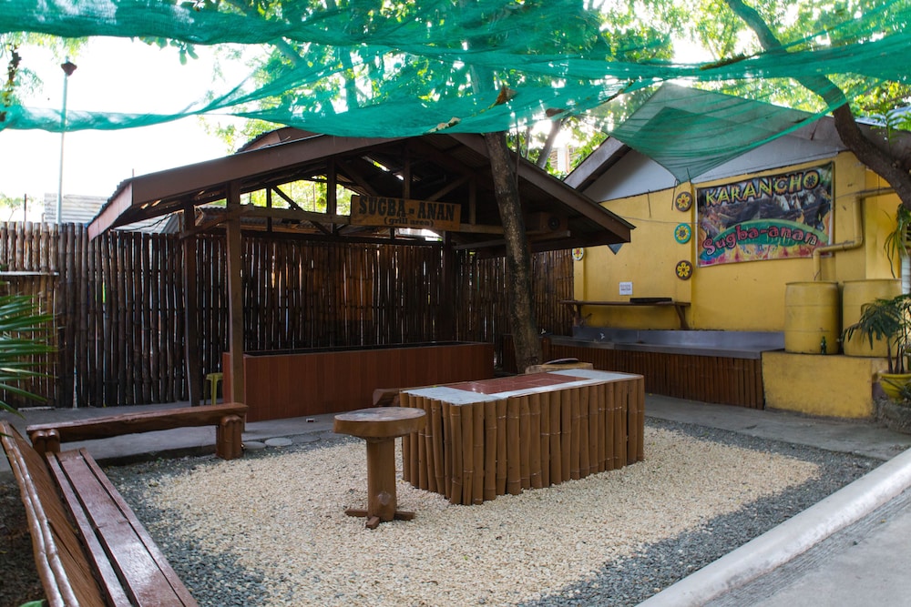 Karancho Beach House in Lapu-Lapu | Best Rates & Deals on Orbitz