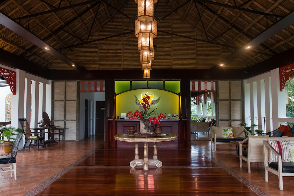 Damires Hills Tierra Verde, Janiuay: $76 Room Prices & Reviews ...