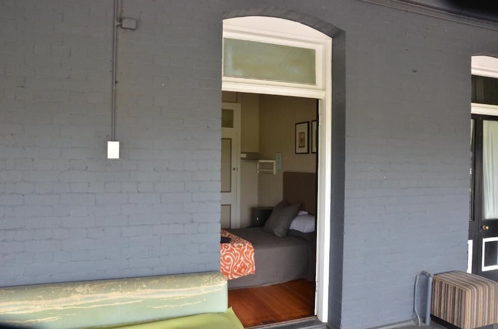 Royal Hotel Gatton: AU$77 Deals & Reviews (Gatton, AUS) | Wotif