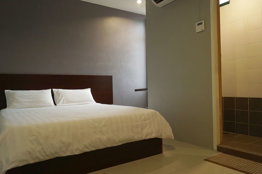 One Point Hotel - RH Plaza Deals & Reviews (Kuching, MYS) | Wotif