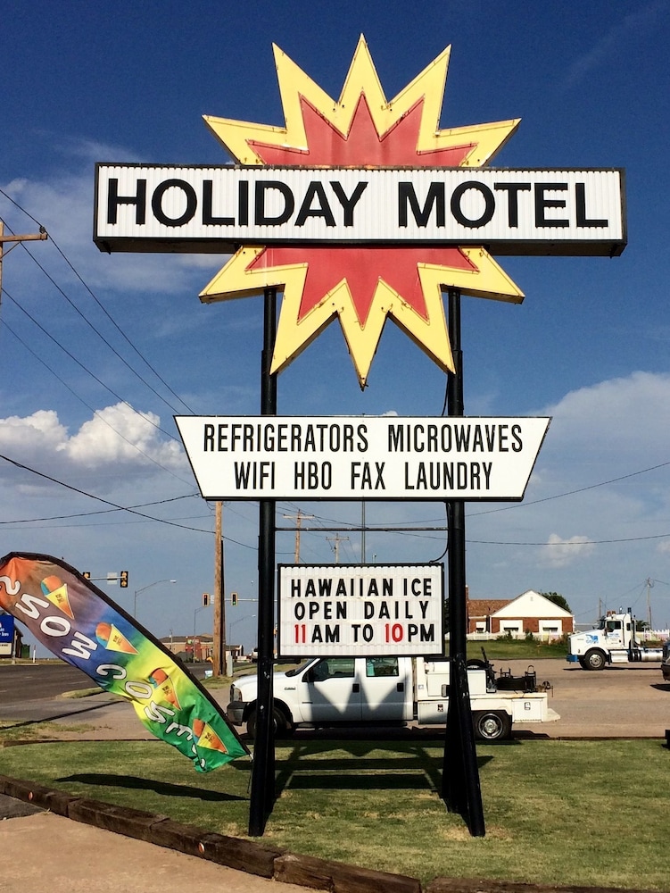 Holiday Motel in Alva | Best Rates & Deals on Orbitz